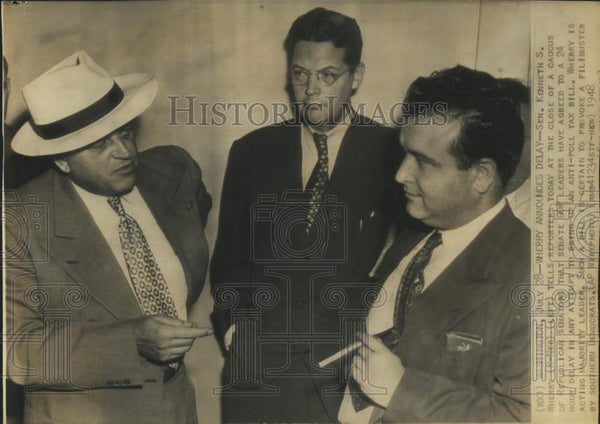 1948 Press Photo Senator Kenneth Wherry speaks to reporters in ...