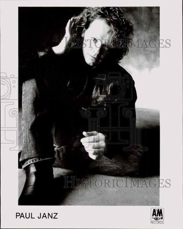 1987 Press Photo Musical artist Paul Janz - sax33378 - Historic Images