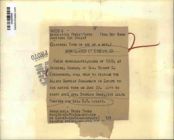 1945 Press Photo Mrs Charles Gans, Lelia Picking & Mrs CR Miller class ...