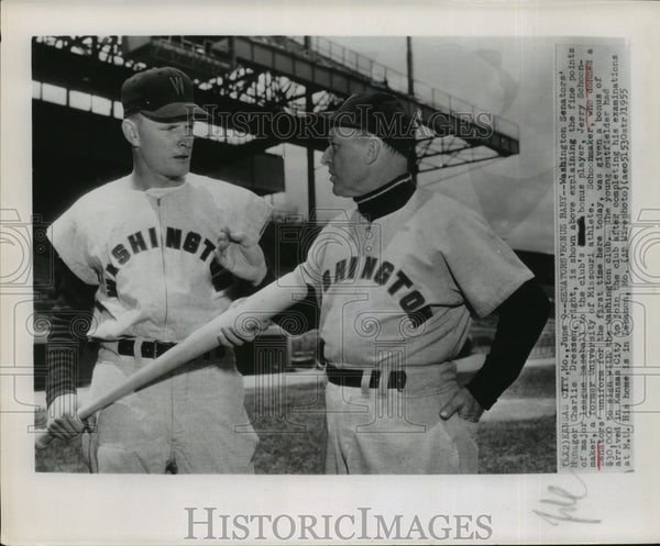 1955 Press Photo Senators manager Charlie Dressen & Jerry Schoenmaker ...