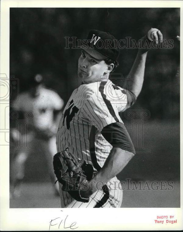 1985 Press Photo Wagner Baseball's pitcher throwing the baseball ...
