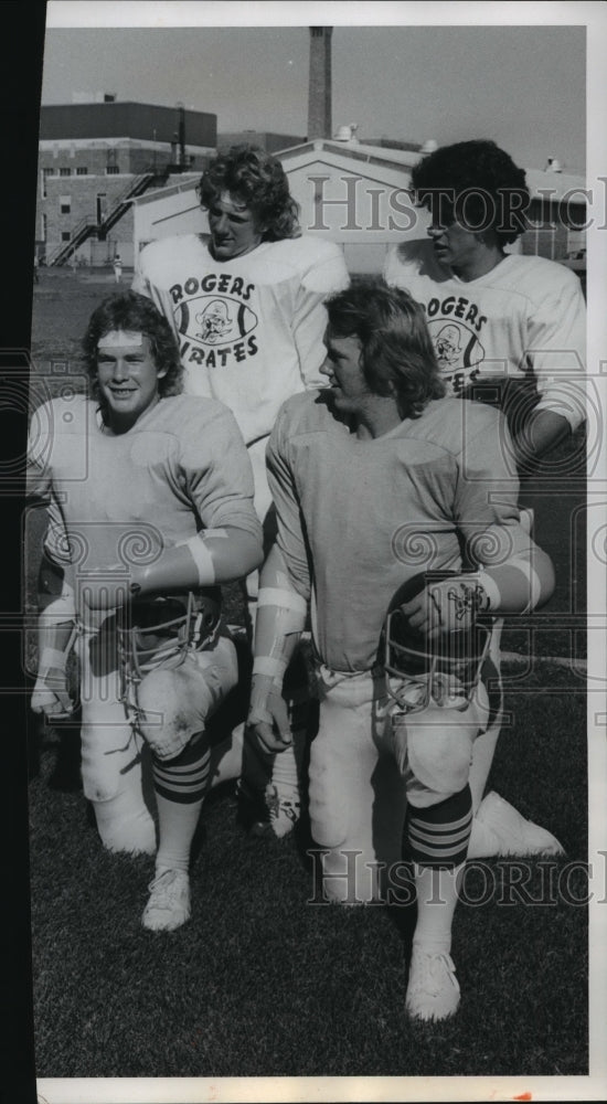 1976 Press Photo Bill Diedrick, new Rogers' football coach poses with ...