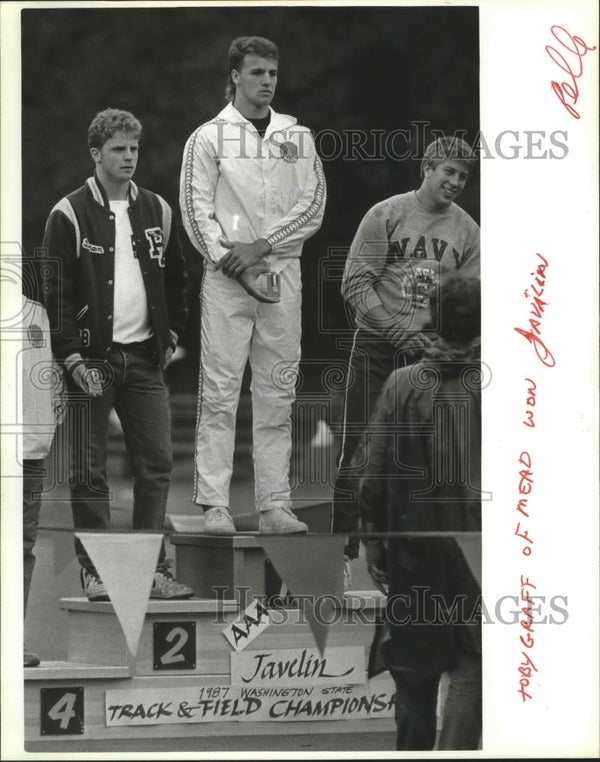 1987 Press Photo Track & field javelin thrower, Toby Graff, wins event ...