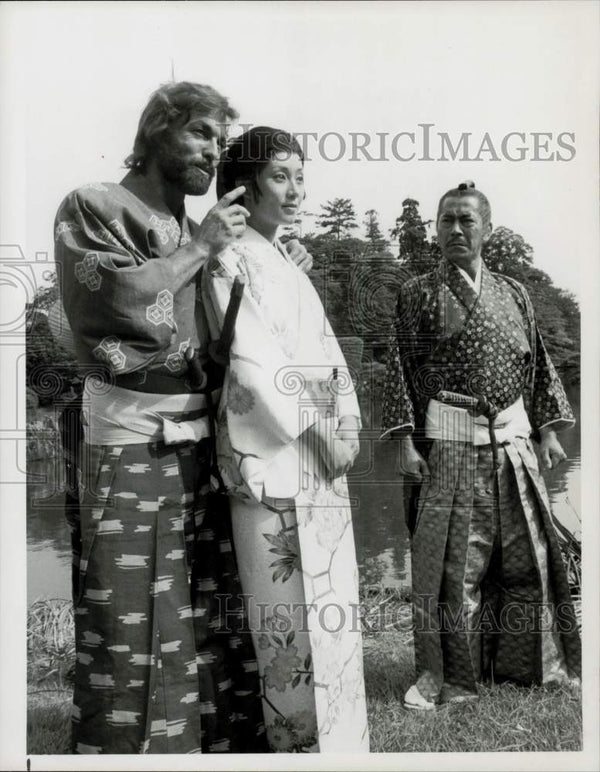 1980 Press Photo Richard Chamberlain, Yoko Shimada, Toshiro Mifune in ...