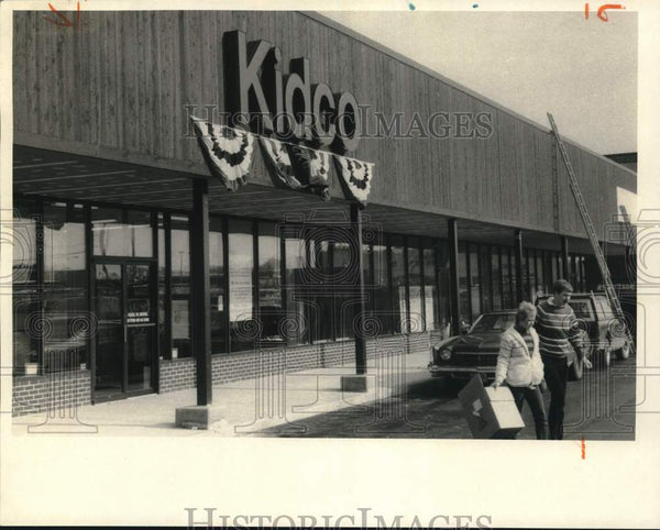 1986 Press Photo Exterior of Kidco Building - sya94829 - Historic Images