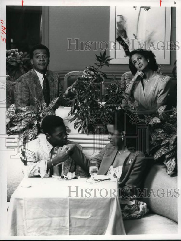 1989 Press Photo Starring Actors of Television's "Dream Date" Televisi ...