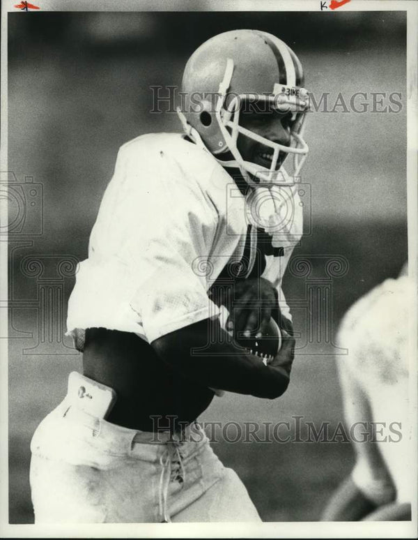1982 Press Photo Syracuse University football tailback Jaime Covington ...