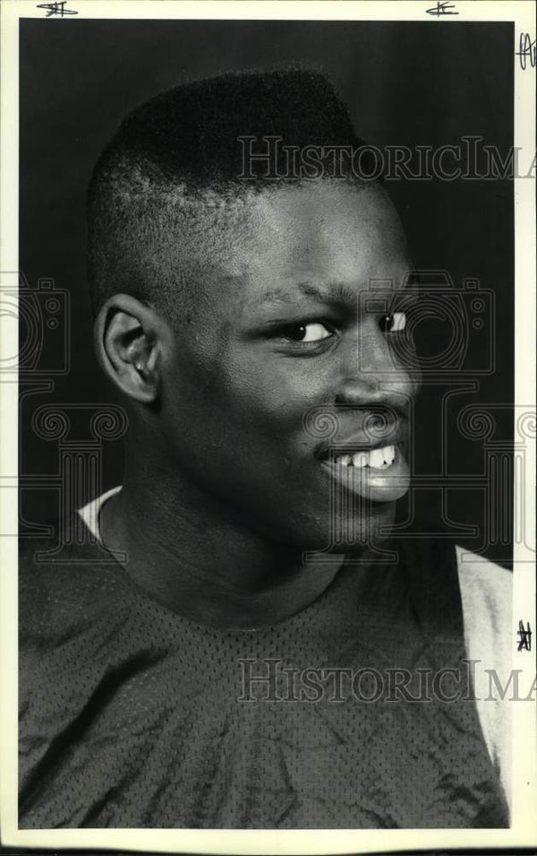 1990 Press Photo Syracuse University basketball player Conrad McRae ...