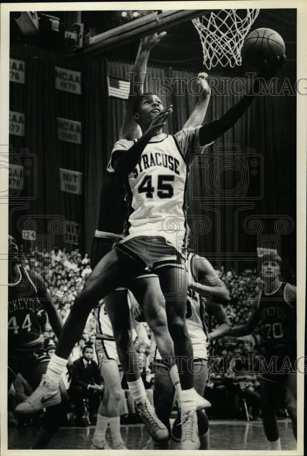 Press Photo Syracuse University basketball player Wendell Alexis ...