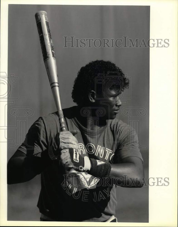 1991 Press Photo Baseball player Fausto Ramirez at bat at Skiddy Park ...