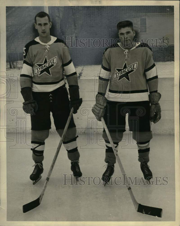 1959 Press Photo Syracuse Stars Hockey Players Chuck Watrouse and Doug ...