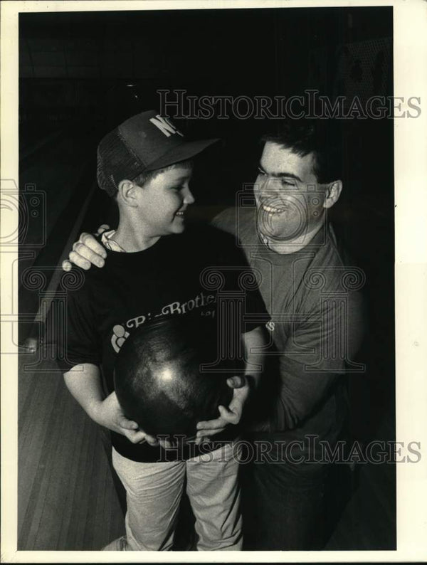 1987 Press Photo Mike Ulrich & Simon Drew at Schenectady, New York ...