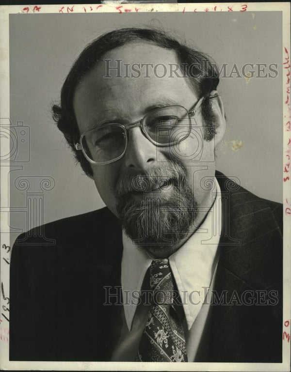 1975 Press Photo Dr. Steven Windmueller, Director, Jewish Council ...