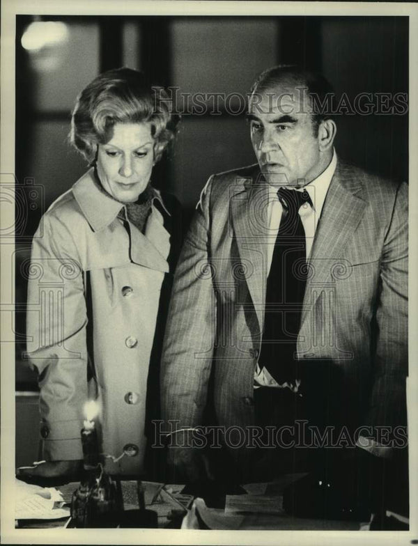 1980 Press Photo Nancy Marchand & Edward Asner costar in "Lou Grant" on ...