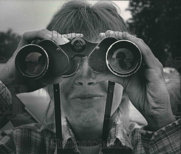 Julie Tonies observers nature on Ashippun Lake., 1984 vintage press ...