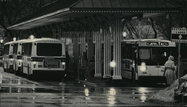 Buses of Milwaukee Transit System, 1984 vintage press photo print ...
