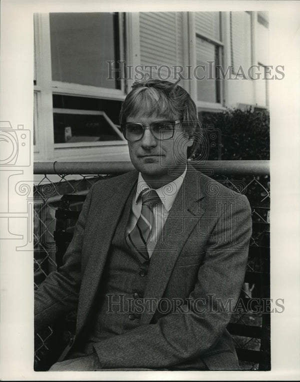 Alabama-Birmingham-Dr. Francis Donovan helped develop heart., 1985 ...