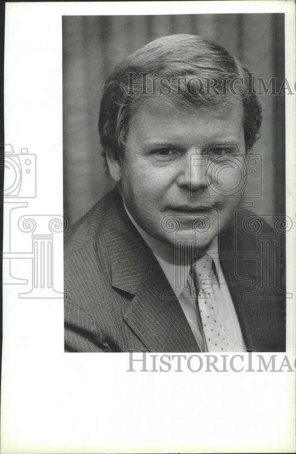 J. Terrence Murray, chairman, Fleet Financial Group, Milwaukee, 1982 ...