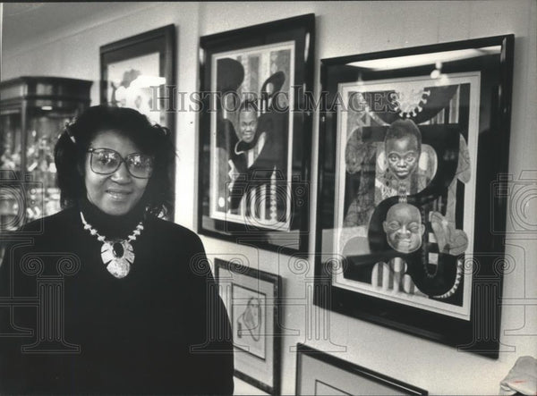 Gallery owner Betty Munson & drawings by Milwaukee artist, 1993 vintage ...