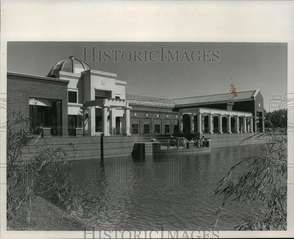 Montgomery Museum of Fine Arts - Rotunda and Amphitheater, 1988 Vintage ...