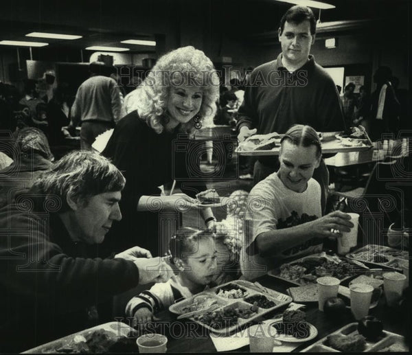 Thanksgiving Dinner at St. Benedict the Moor Catholic Church, 1990 ...