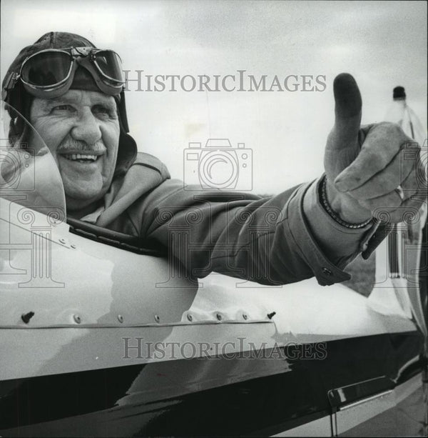 Glenn Messer, at the Southern Museum of Flight , 1978 Vintage Press ...