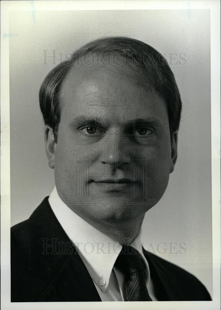 1990 Press Photo John Ponitz Trunk Railroad Detroit - dfpd41879 ...