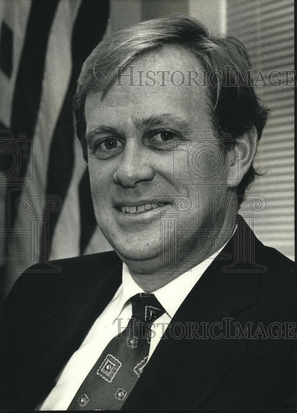 Tim Tully, Mayor of New Berlin in Wisconsin, 1991 vintage press photo ...