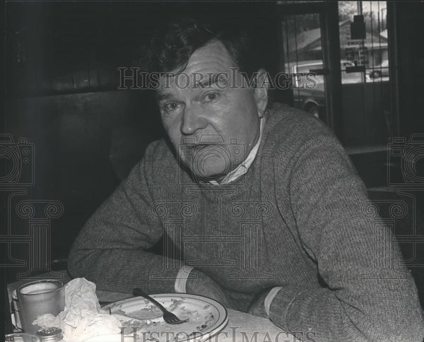 Paul Fussell, Author , 1983 Vintage Press Photo - Historic Images