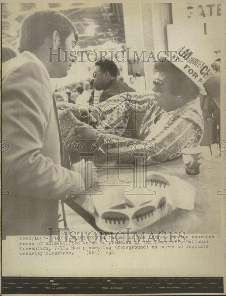 1972 Press Photo Member Secret Service Woman National - RRV56515 ...