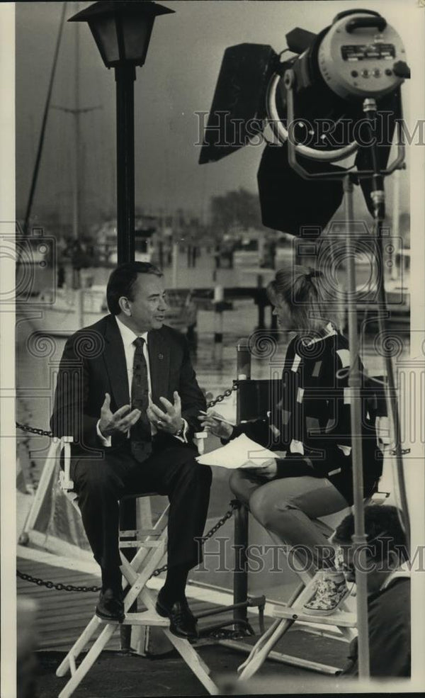 Paula Zahn Interviews Tommy Thompson On CBS This Morning, 1992 vintage ...