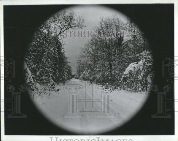 1985 Press Photo Photo shows Snow Michigan Dean Corner - RRV01635 ...