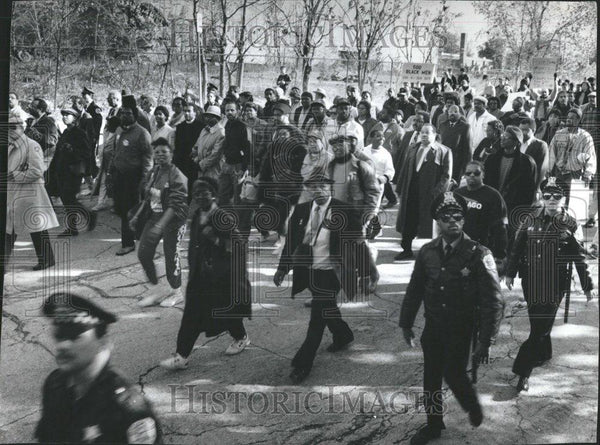 1989 Press Photo Demonstrators police escort protest - RRV59563 ...