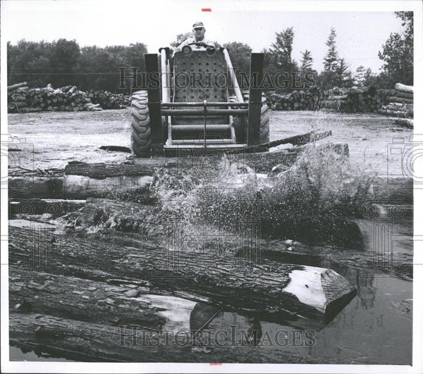 1958 Press Photo Don Bright driving a lumbering truck - RRV37055 ...
