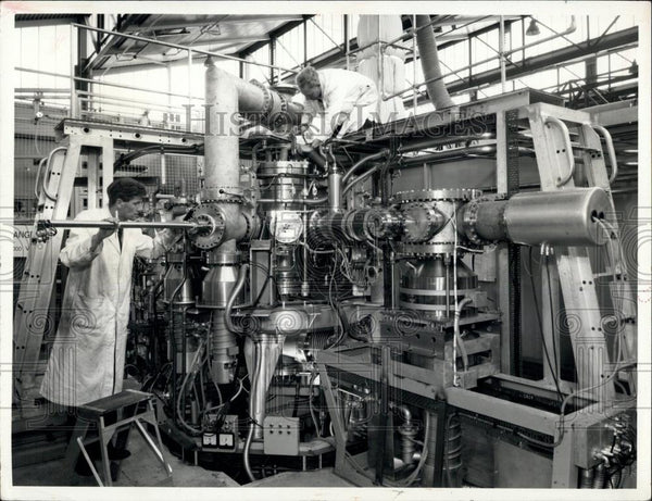 Press Photo The Culham Laboratory, Near Abingdon, Berkshire - Historic ...