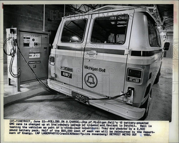 Michigen Bell's battery powered van 1980 Vintage Press Photo Print ...