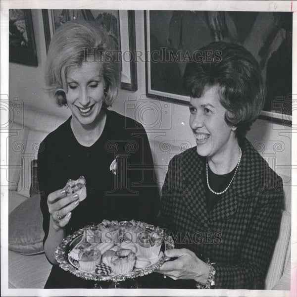 1967 Press Photo Mrs Robert Archibold Mrs David Junior - RRV28441 ...