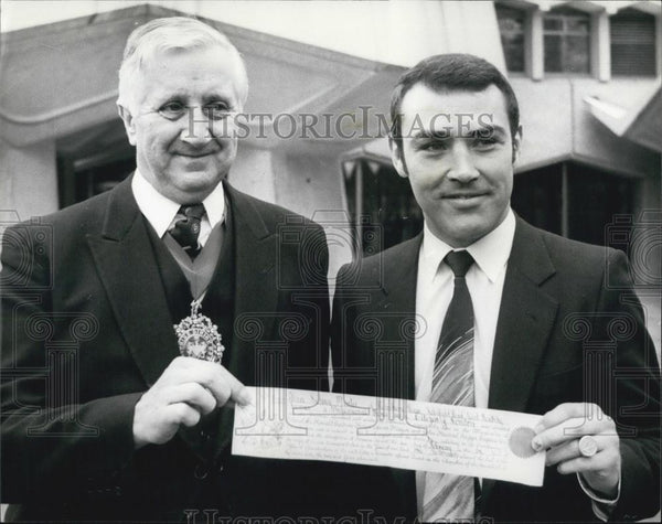 Alan Minter Receives Freedom of The City 1981 Vintage Press Photo Print ...