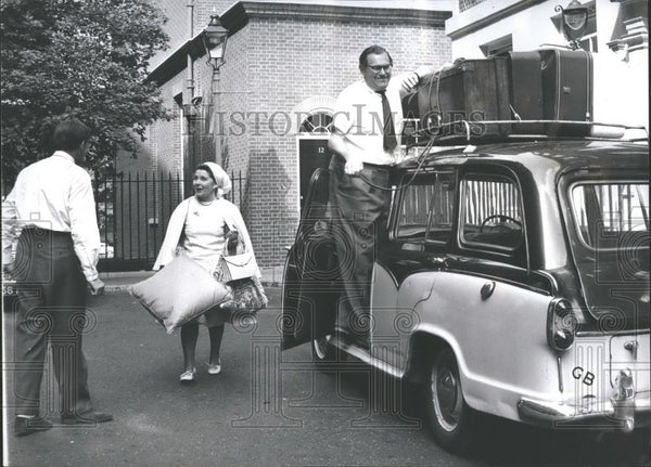Chancellor of the Exchequer Reginald Maudling, Family 1964 Vintage ...