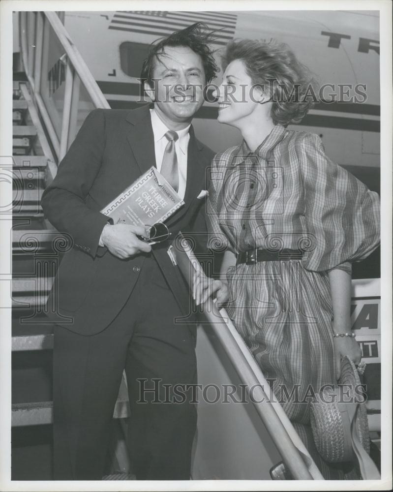 actress Margaret Phillips saying goodbye to director James Elliott ...