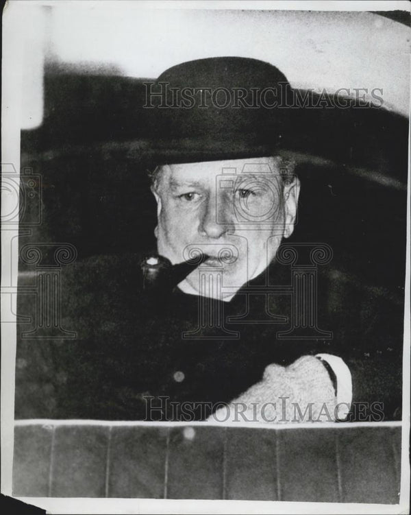 1964 Press Photo Financier Serving Jail Sentence - Escapes - Historic ...