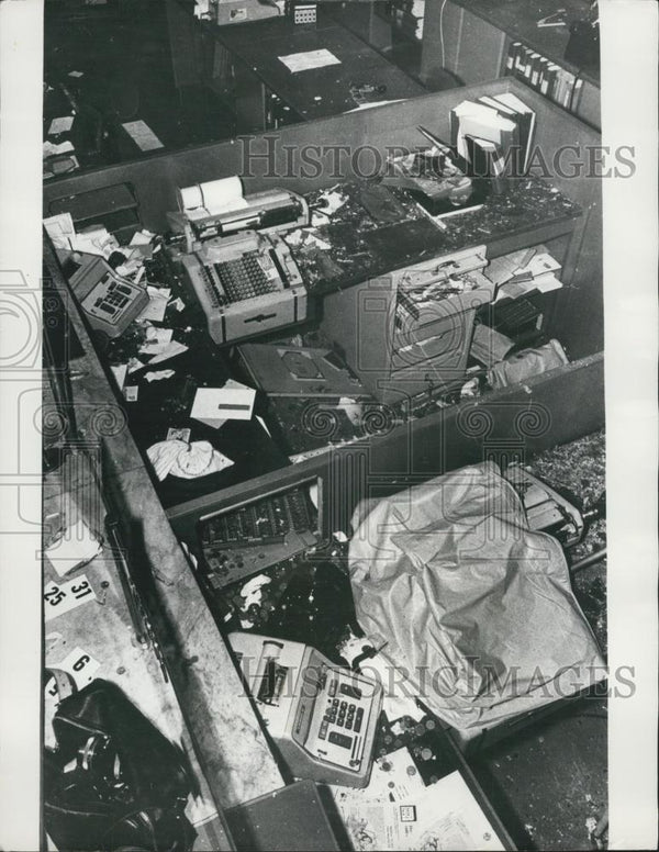 1973 Press Photo Jan Erik Olsson Bank Gunman in Stockholm Surrendered ...