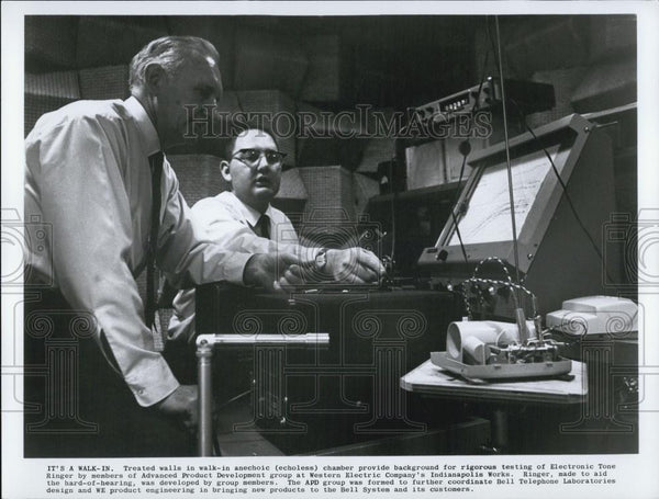 Press Photo Electronic Tone Ringer At Western Electric Company's India ...