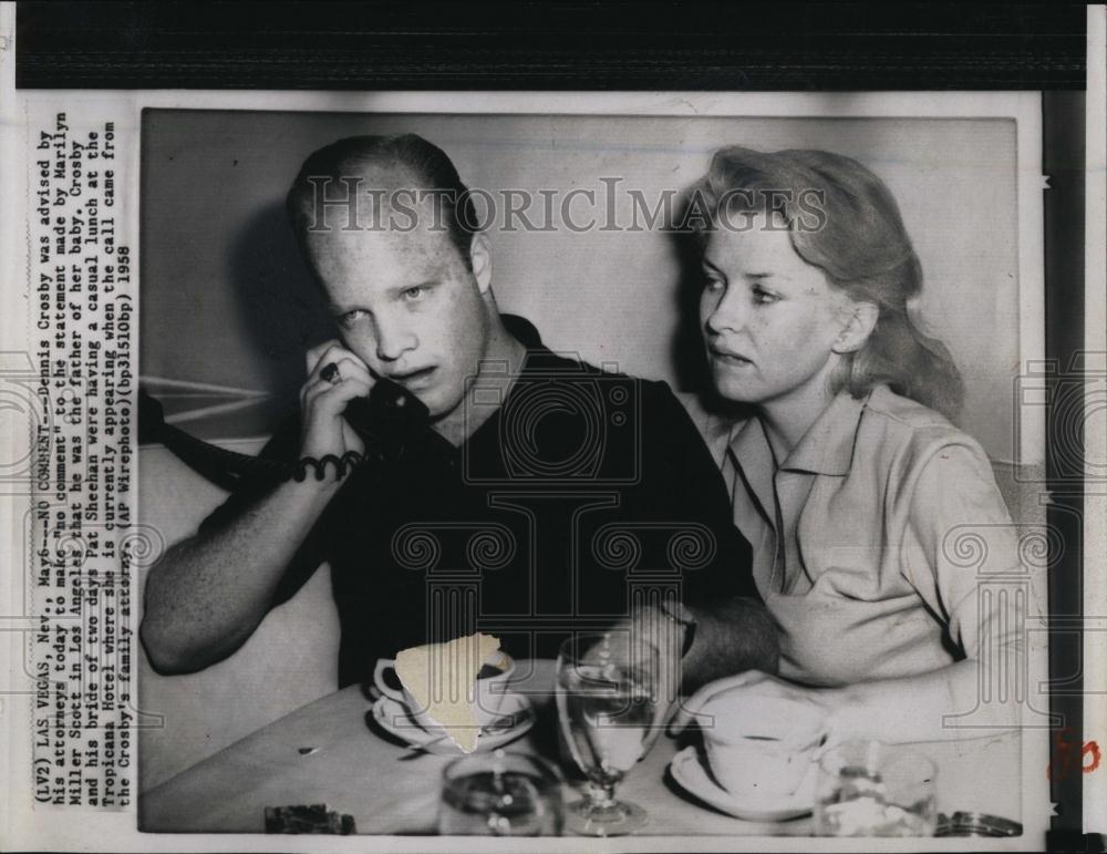 1958 Press Photo Dennis Crosby bride Pat Sheehan call family attorney - Historic Images