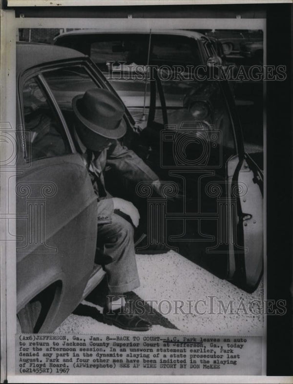 1968 Press Photo ACPark return to Jackson Court, for Floyd Hoard Murde ...