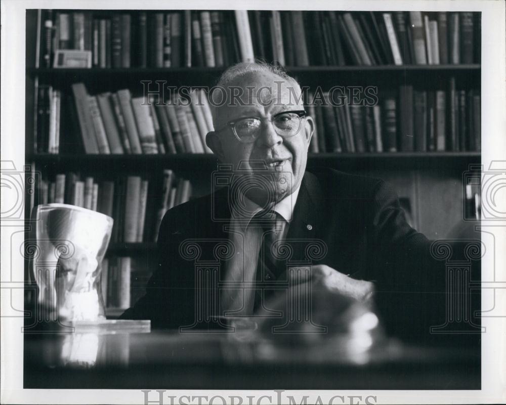 1965 Press Photo Joseph Weil suited man seated at desk - RSL67653 ...