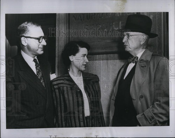 1951 Press Photo Mrs Knauff, Attorney Alfred Feingold, Rep Francis Wal ...