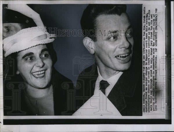 1960 Press Photo Willem Van Rie & wife before he was murdered - RSL959 ...