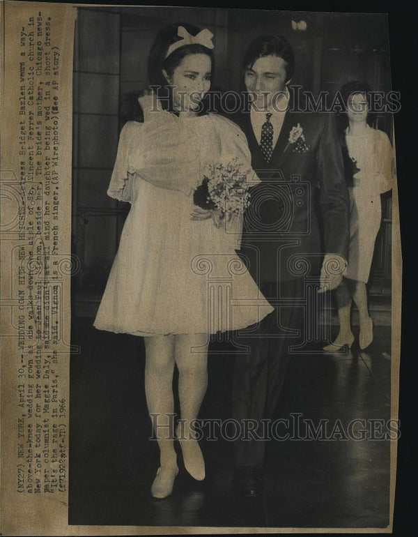 1966 Press Photo Jean Paul Vignon Actress Bridget Bazlen French Singer ...