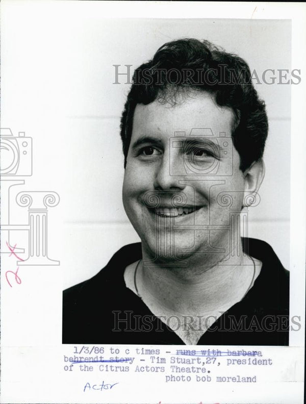 1986 Press Photo Tim Stuart President of The Citrus Actors Theatre - R ...